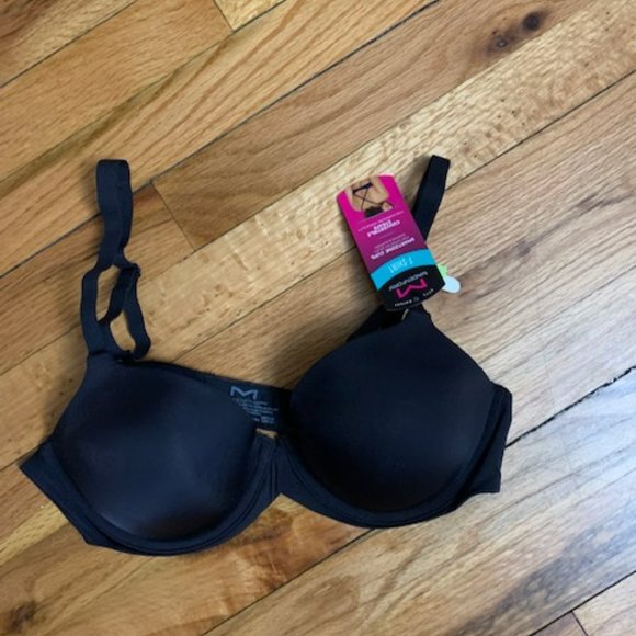 Maidenform | Intimates & Sleepwear | Maidenform Convertiible Straps Bra ...